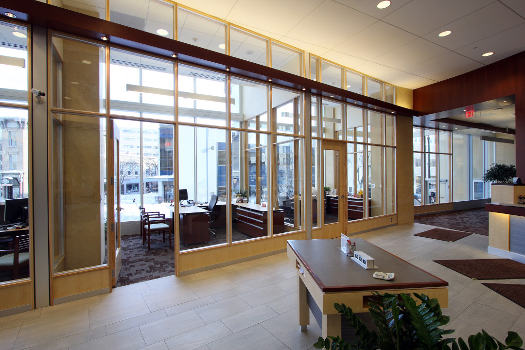 Park Bank Madison, WI | Knoll | Creative Business Interiors